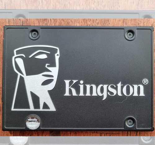 Ssd kingston 2Tb