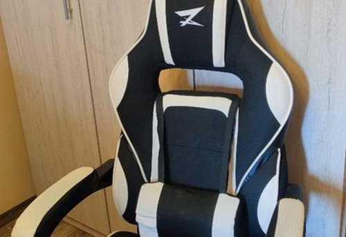 Игровое компьютерное кресло ZET gaming 400M