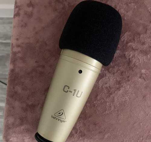 Студийный микрофон behringer c1u