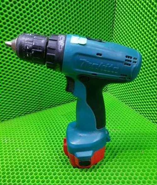 Шуруповерт makita 6270d