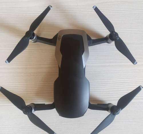 Квадрокоптер dji мавик