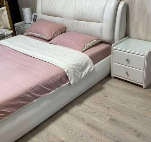 Кровать 160х200 бу