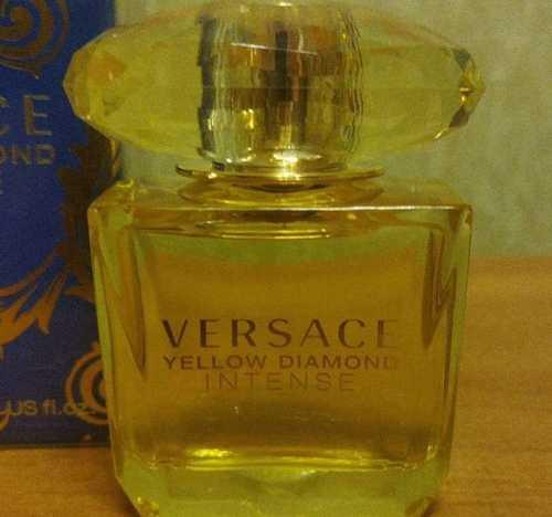 Versace yellow diamond intense