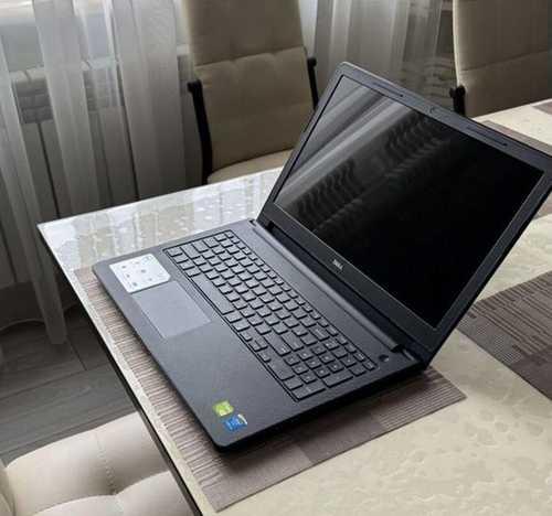 Ноутбук dell inspiron 15 3000