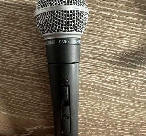 Микрофон shure sm58