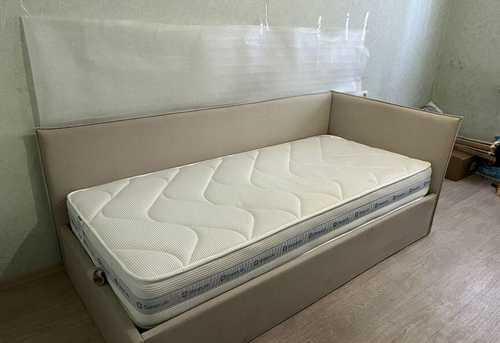 Диван кровать с матрасом