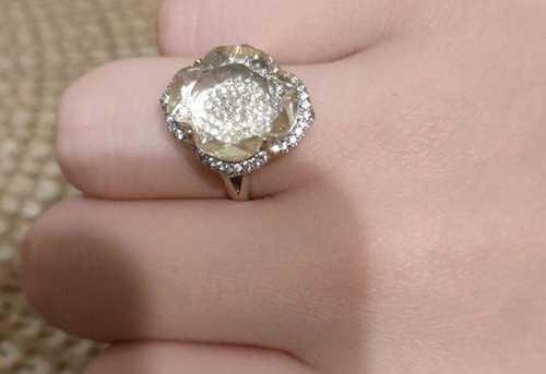 Серебряное кольцо женское 17,5 размер