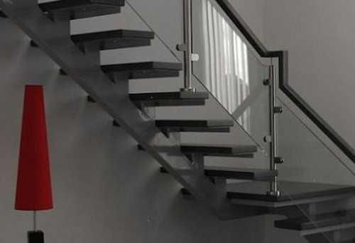 Металлический Каркас Межэтажной Лестницы в Дом