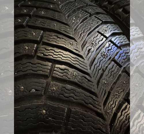 Michelin X-Ice North 4 SUV 235/55 R18