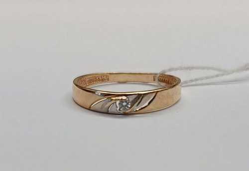 Золотое кольцо с брилиантом 17,5