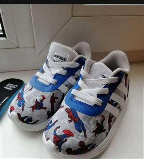 Кроссовки детские adidas marvel