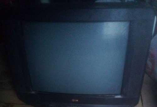 Телевизор LG с пультом