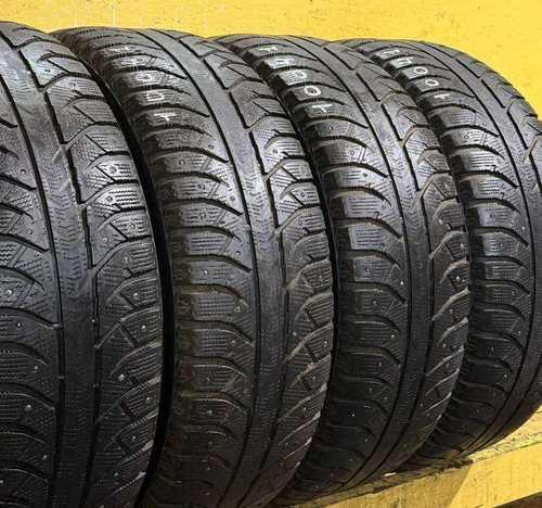 Bridgestone Ice Cruiser 7000 265/60 R18 114T