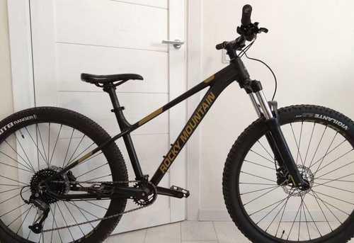 Велосипед Rocky Mountain 27.5" (рама S, 38 см)