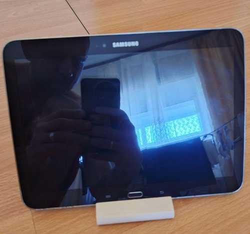 Продам планшет Samsung galaxy tab 3