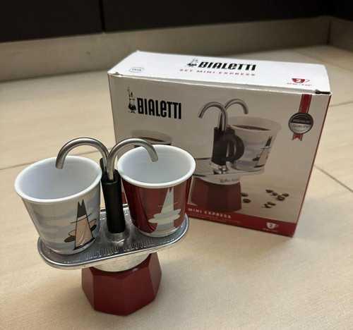 Гейзерная кофеварка Bialetti