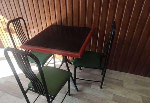 Стол для кафе и 3 стула