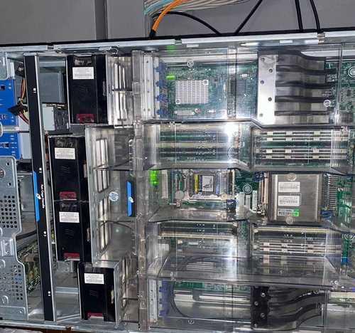 Сервер HP ProLiant ML350p Gen8