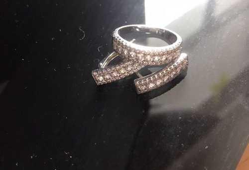 Серебряное кольцо и серьги