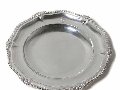 Серебряная тарелка (или поднос). Ввезена в Швецию