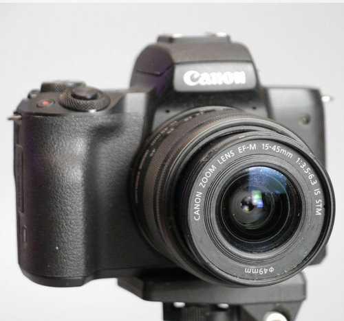Беззеркальный Canon EOS M50 Mark II Kit 15-45mm iS