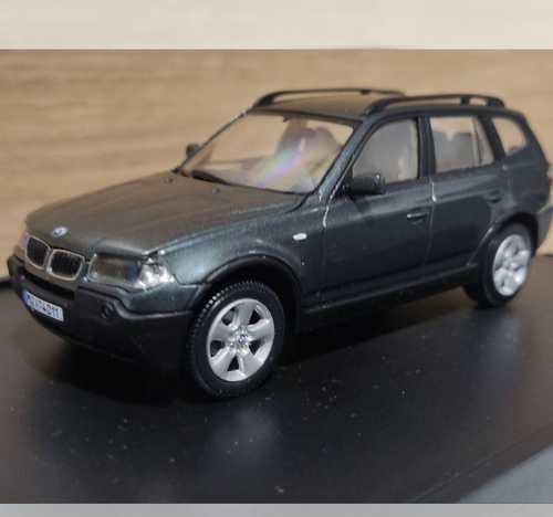 Модель автомобиля BMW X 3 E83