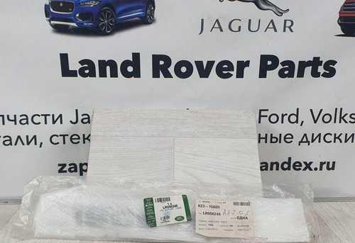 Эмблема Land Rover Discovery
