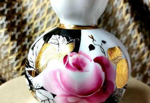 Фарфоровая ваза лфз Роза в вечернем саду
