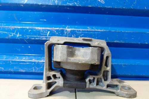 Опора двс правая Ford Focus 2 1.8 qqdb 2008