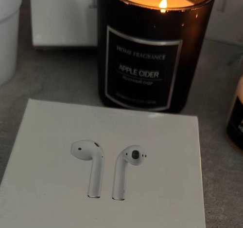 AirPods 2 Luxe