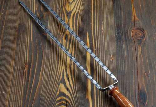 Двойной вилка-шампур с деревянной ручкой