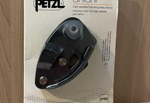 Страховочное устройство petzl grigri