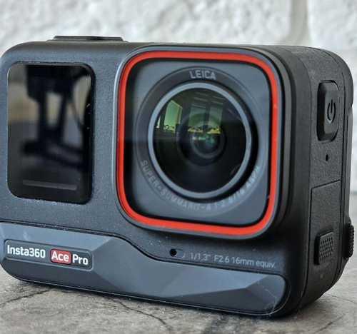 Экшн камера Insta360 Ace Pro