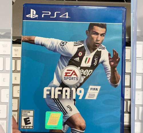 Диск FIFA 19 на ps4