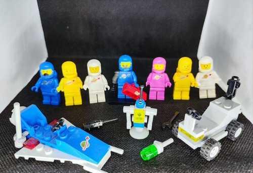 Lego 70841+2 космонавта+ минифигурка Бенни