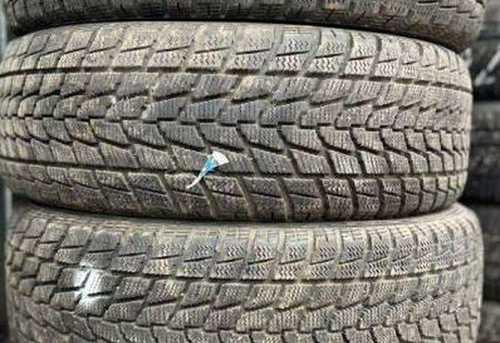 Toyo Winter Tranpath SU-4 235/60 R16