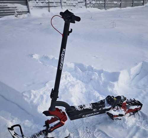 Электросамокат KugooKirin на гусенице/колесе