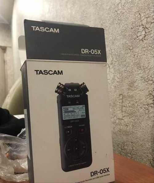 Рекордер Tascam DR-05X