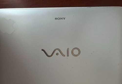 15.6" Sony Vaio SVE151D11V, 500 ГБ, Core i3-2370M, RAM 4 ГБ, Intel HD Graphics 2000