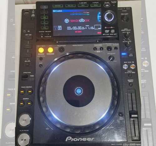 Pioneer CDJ 2000 Nexus