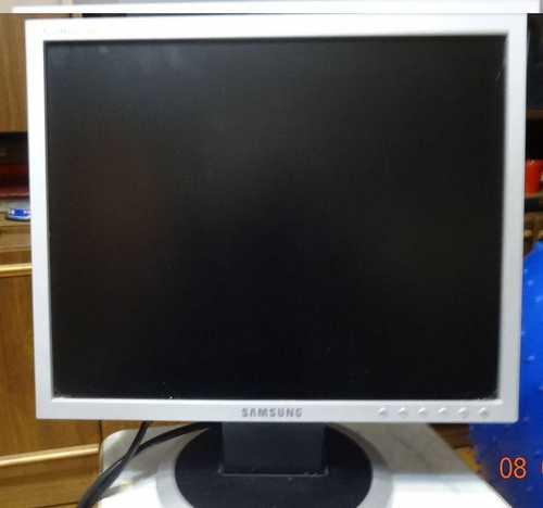 Монитор Samsung SyncMaster749N 17 дюймов