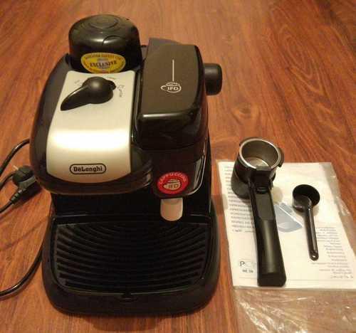 Кофеварка DeLonghi EC9