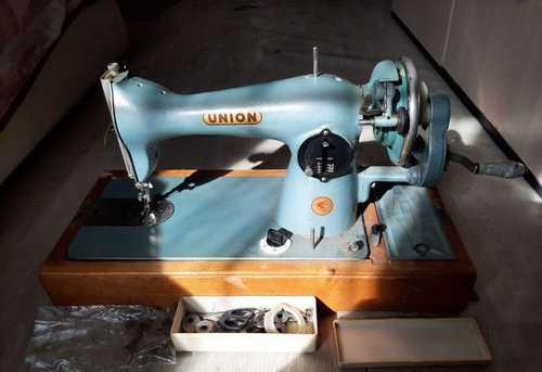 Швейная машина ручная Union