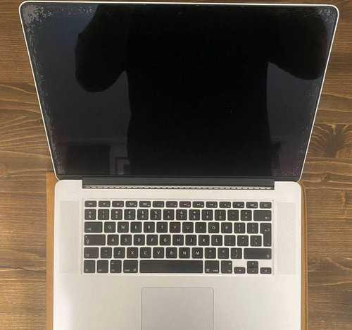 Macbook Pro 15 2015 512gb Intel Core i7, 2.5 ггц