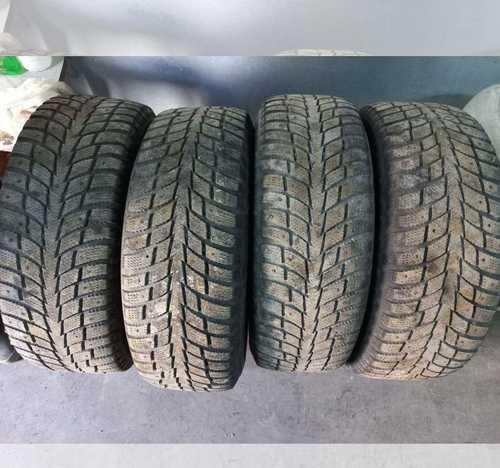 Колеса с дисками 235/60 r16 зима на тайоту Raf 4