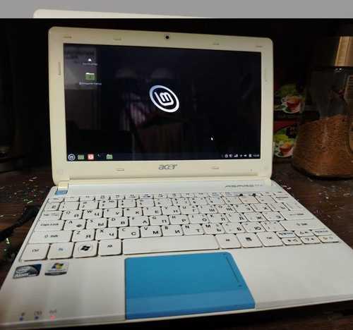 Acer Aspire One Happy