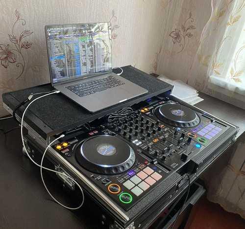 Dj контролер Pioneer DDJ - 1000 с кейсом