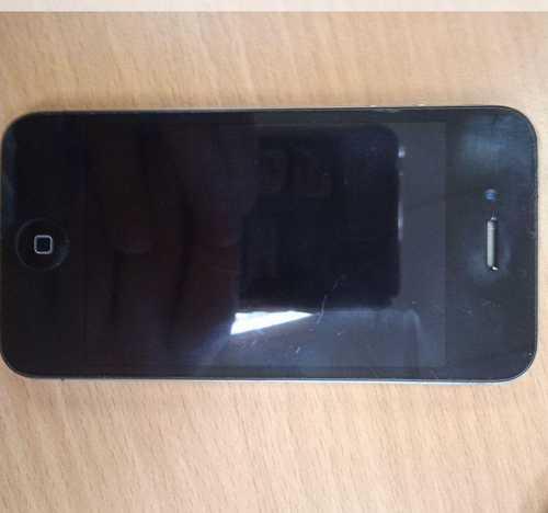 iPhone 4, 8 ГБ