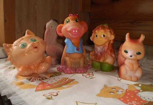 Резиновая игрушка СССР - пеликан