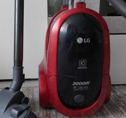 Пылесос LG 2000w vk76a02ntl